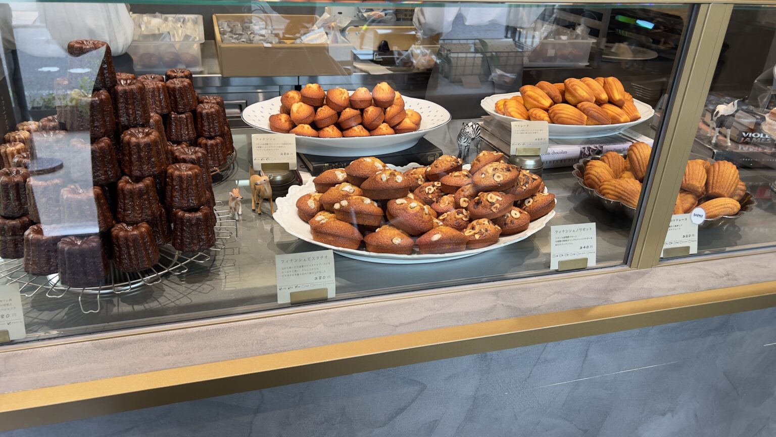 【レビュー】feuquiage（フキアージュ）はなぜ人気？リピーター続出のケーキと焼き菓子の魅力を解説！ - 調布de子育て